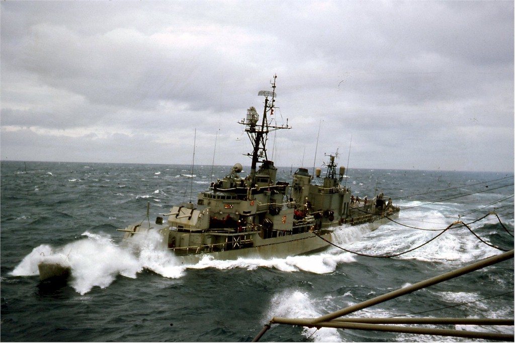 Destroyer Photo Index DD-744 USS BLUE