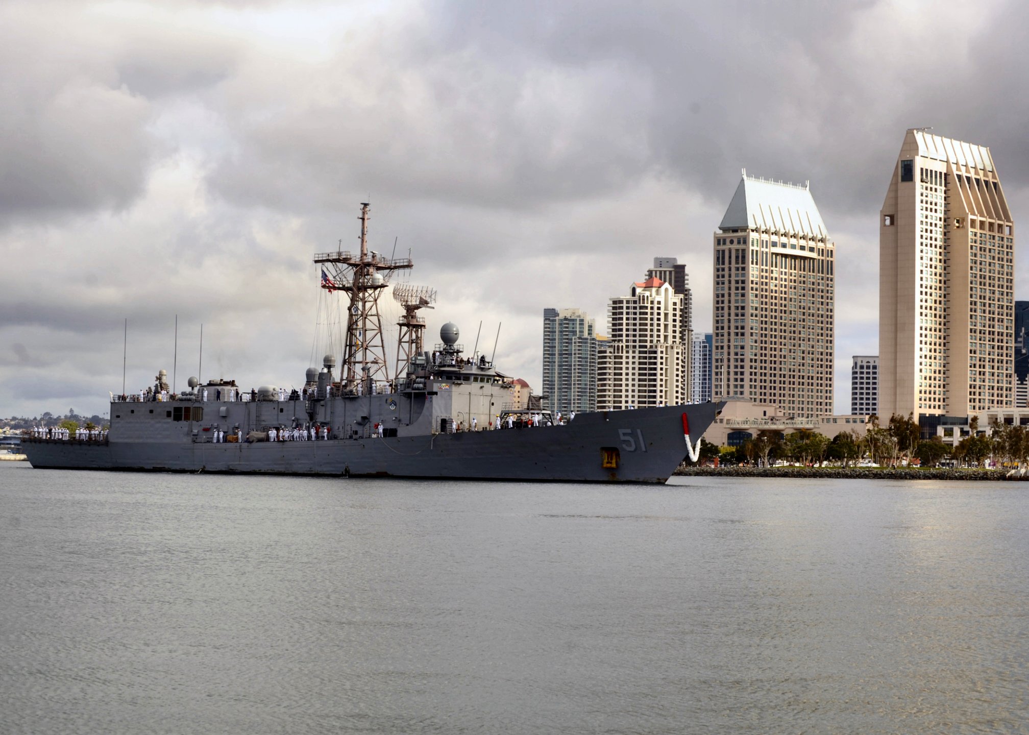 Frigate Photo Index FFG-51 USS GARY