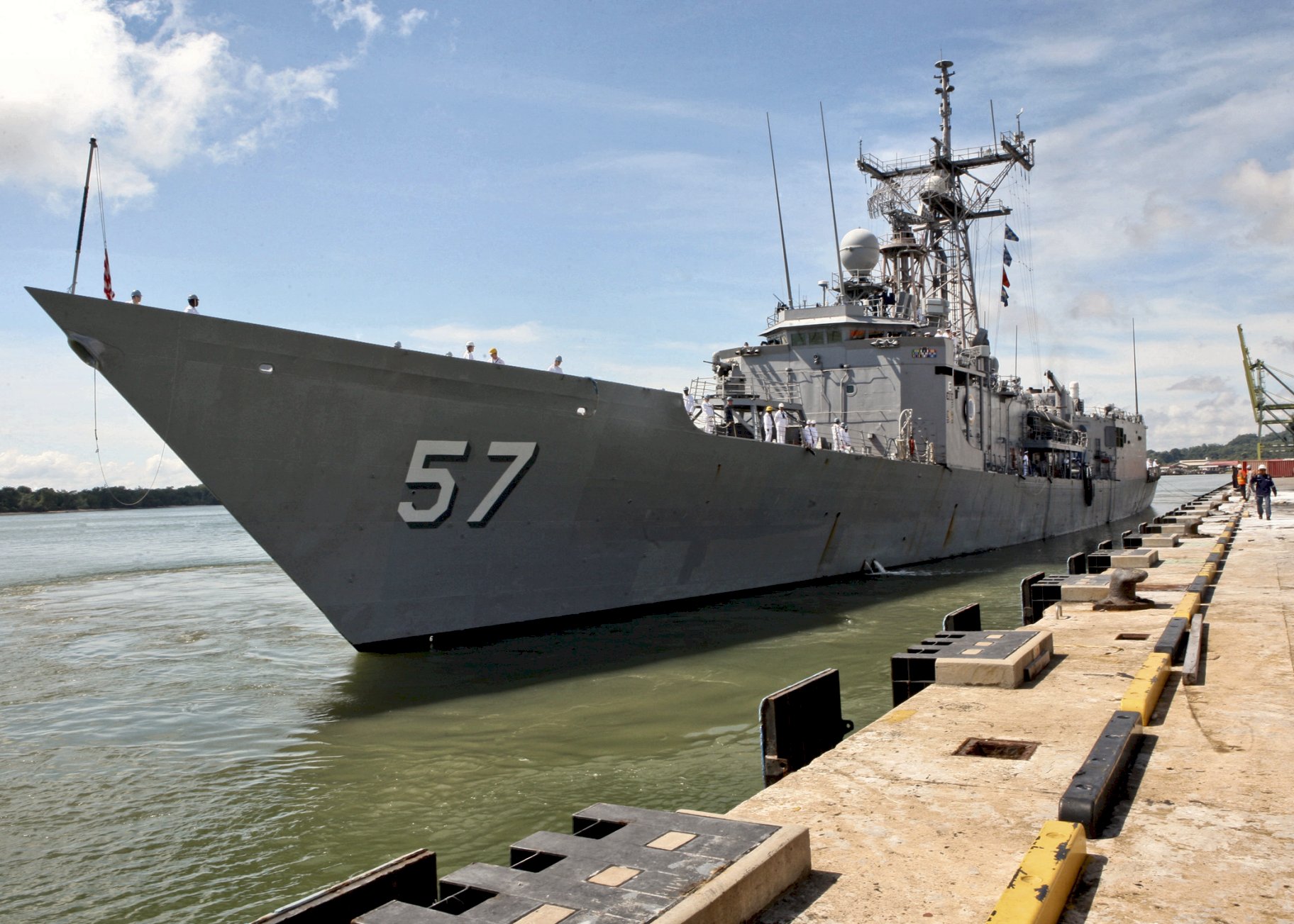 Frigate Photo Index FFG-57 USS REUBEN JAMES