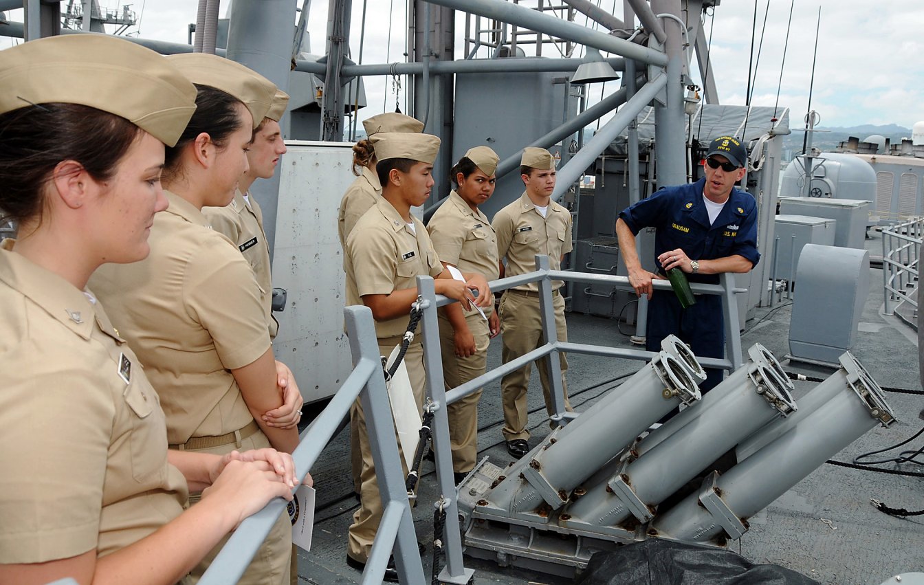 Frigate Photo Index FFG-57 USS REUBEN JAMES
